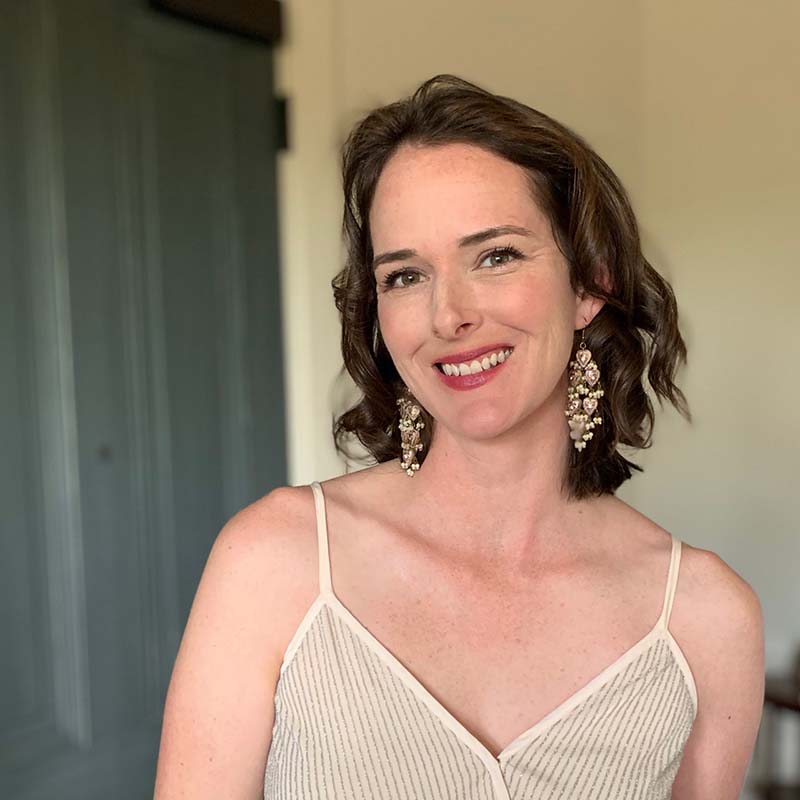 Interview with romance author Amy Craig – lisahaselton.com